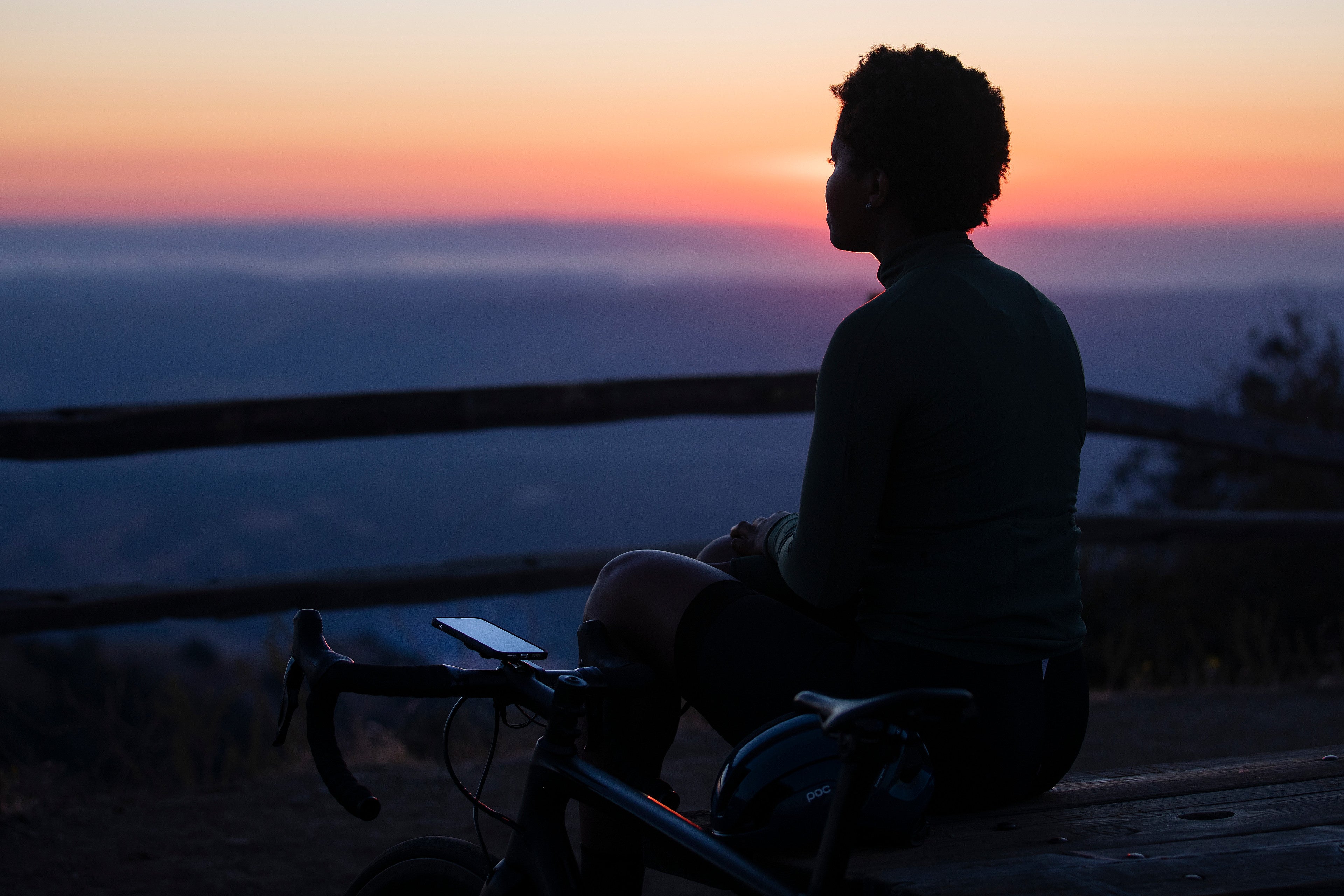 MOBILE – Blur Boundaries